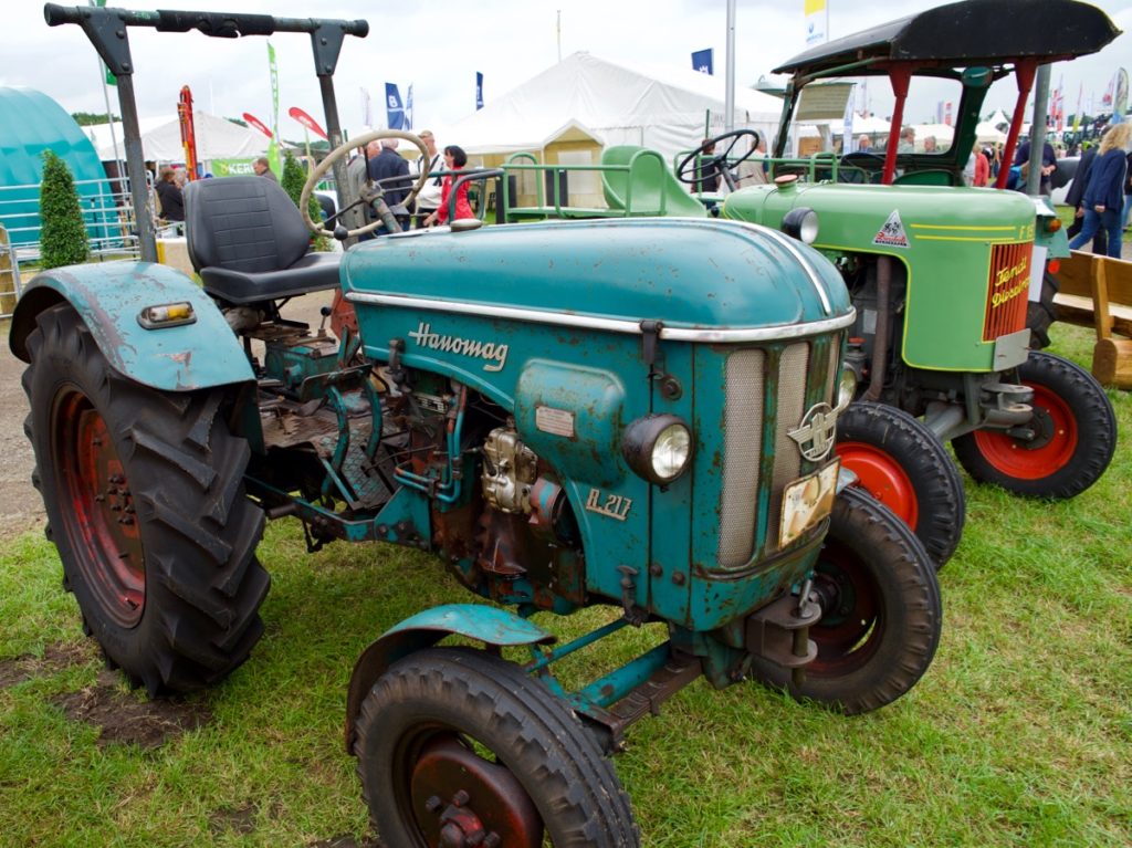 Suche Oldtimer Traktor