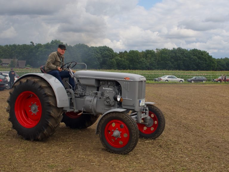 Trecker Treck in Listrup 2017 - Oldtimertrecker Historische ...